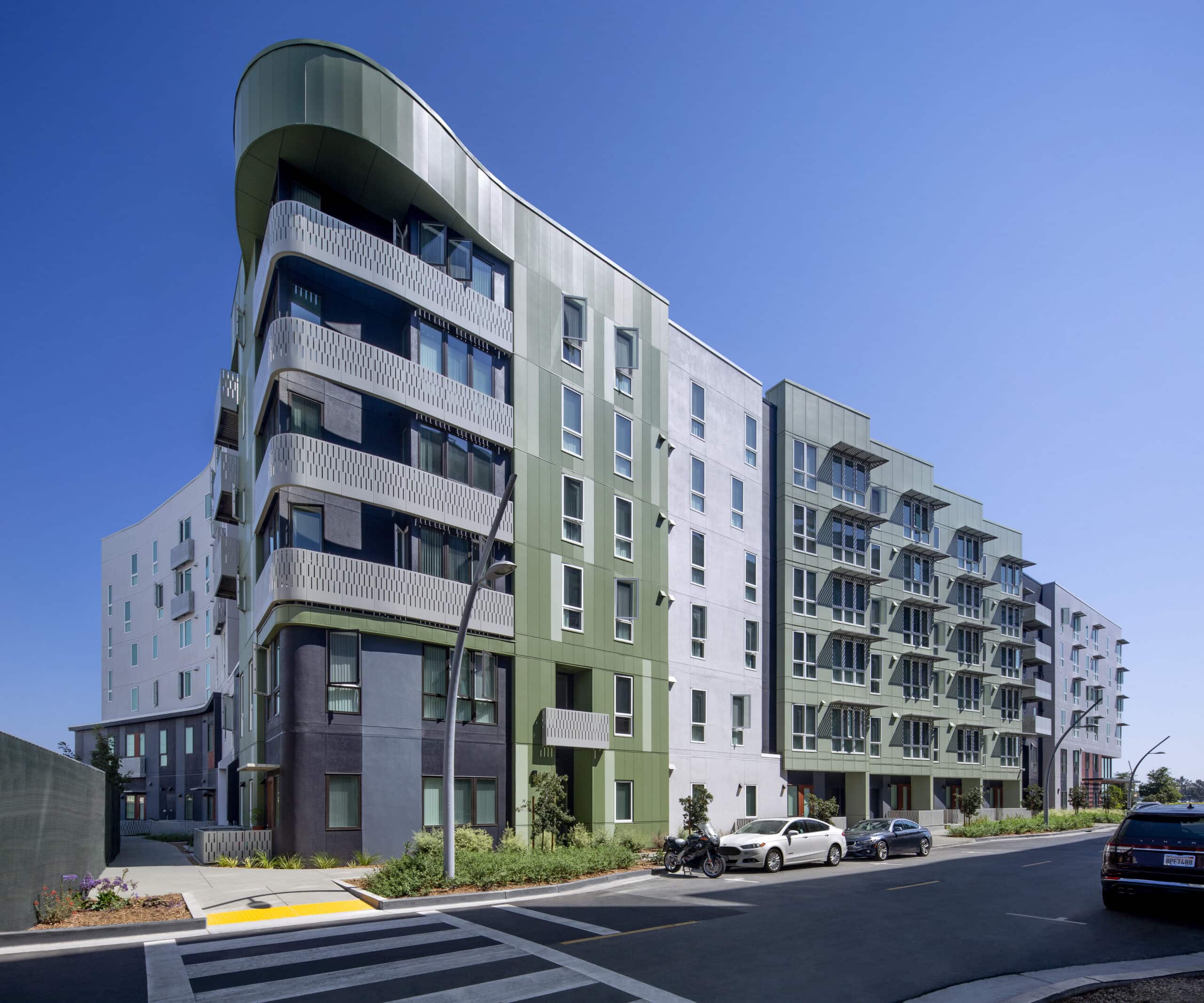 Foon Lok West – MidPen Housing
